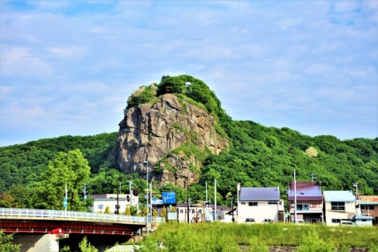 瞰望岩 (がんぼういわ) ～ 遠軽町にあるピリカノカ | kunimiyasoft